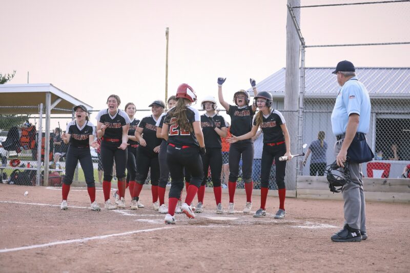 Courage Under Pressure: What 5 Iconic Sports Moments Can Teach Us About ...